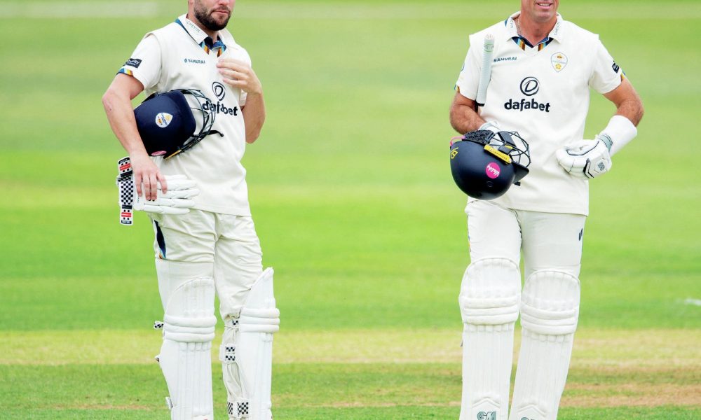 Guest and Andersson turn the screw on Northants